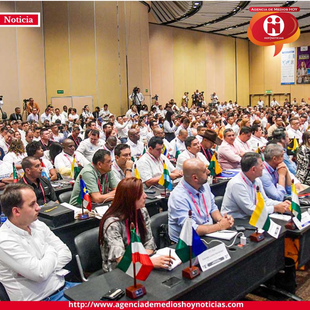 "La Paz Total es una estrategia político-militar y les estamos dando ...